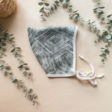 The Life Behind the Bonnet Maker – Sweet As April